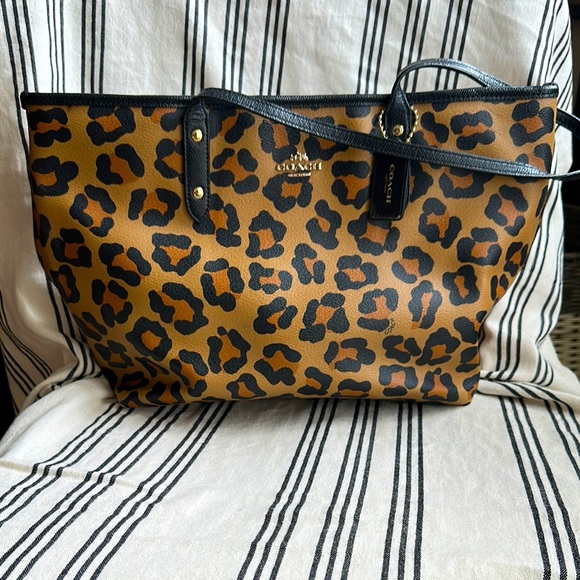 Coach | Bags | Coach Leopard Print Tote Bag Brown And Black | Poshmark